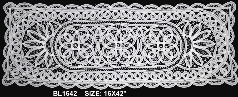 BL1642 16X42" White cottonbatten lace tray cloths